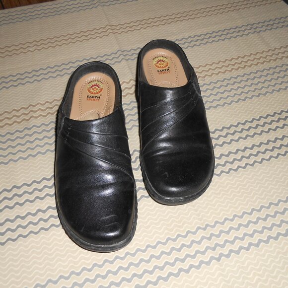 Earth Spirit | Shoes | Earth Spirit Soft Leather Slides | Poshmark